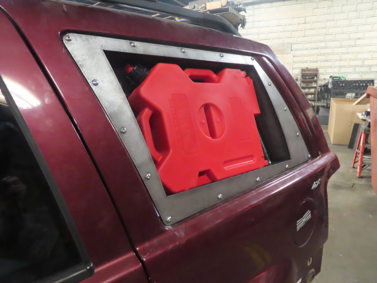 WJ Rotopax Replacement Window - Affordable Offroad
