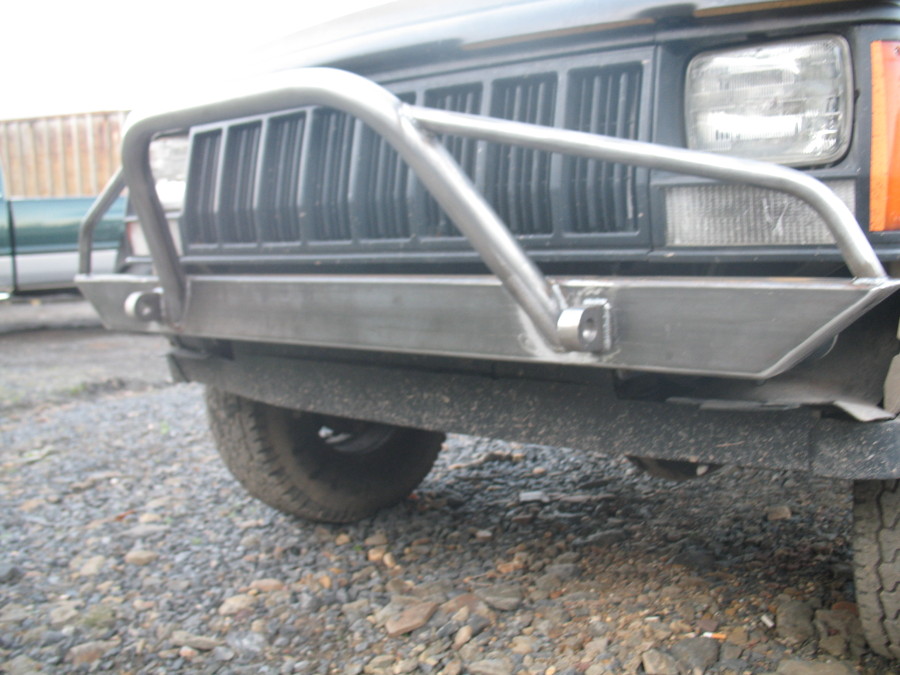 Affordable PreRunner Front Bumper-Jeep Cherokee XJ/Comanche (84-01)
