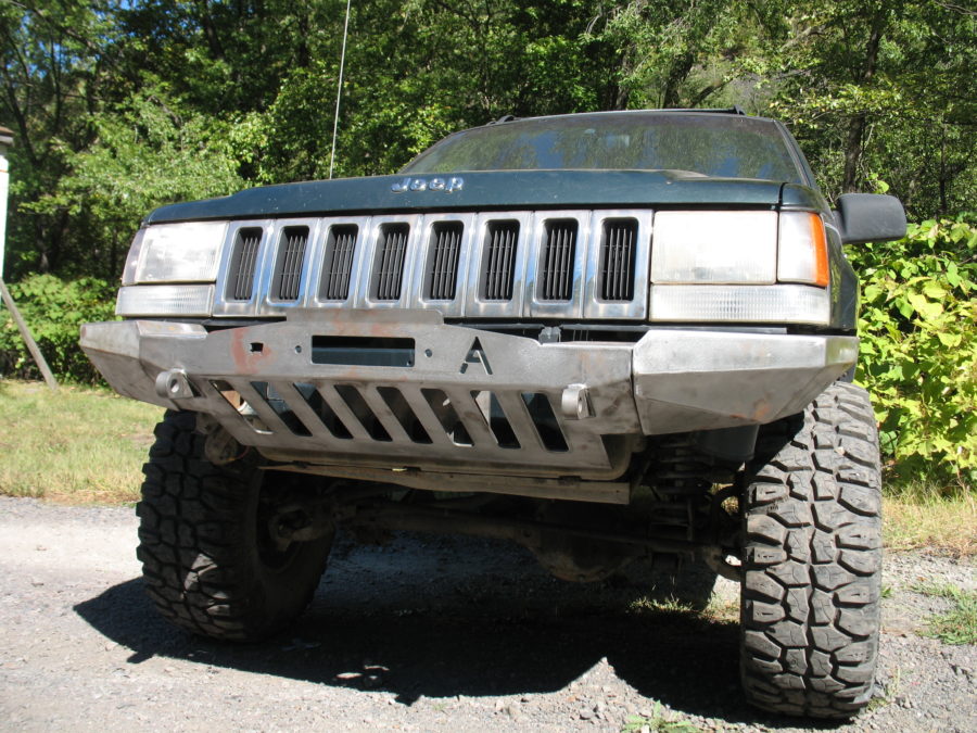 Elite Jeep Grand Cherokee ZJ Modular Plain Front Winch Bumper (’93-’98)