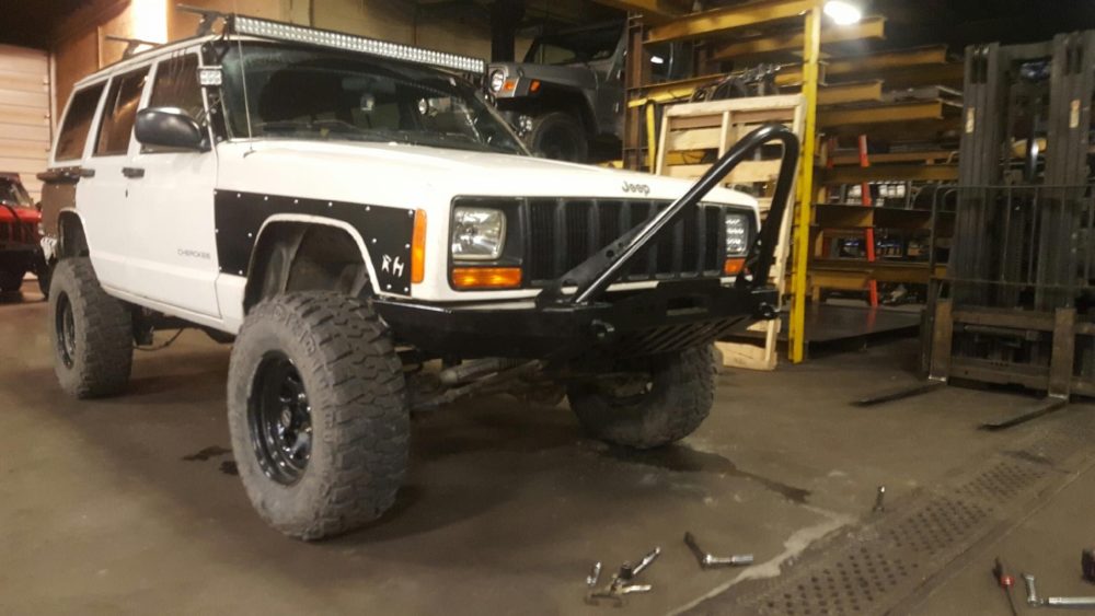 Front Body Armor-Jeep Cherokee XJ (84-01)